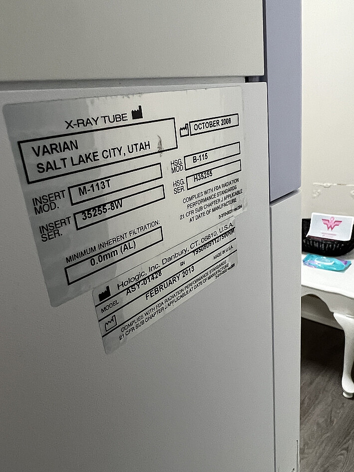 2013 Hologic Selenia