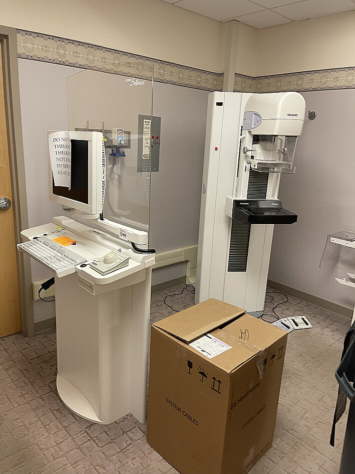 2010 Hologic Selenia