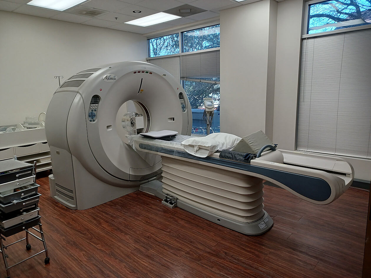 2006 Toshiba Aquillion 64 CT Scanner