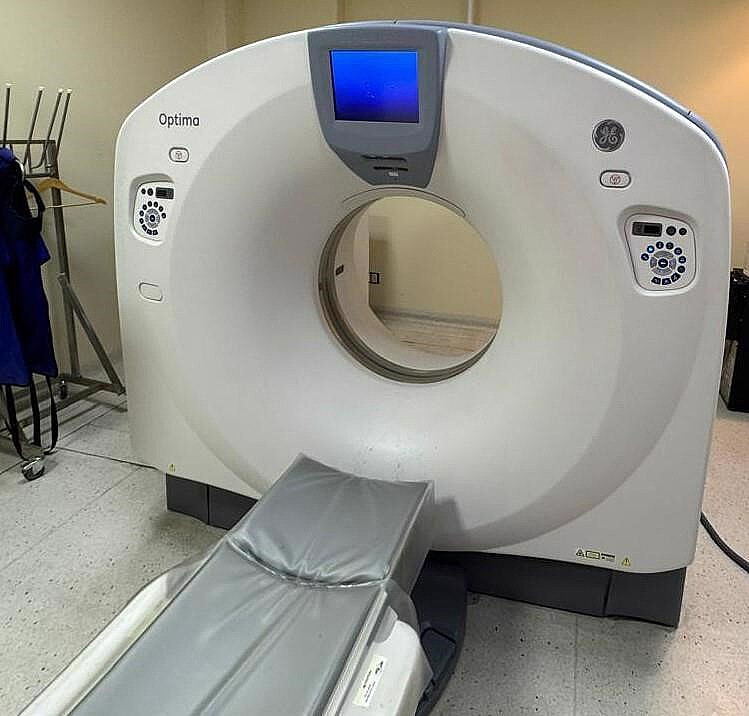 2013 GE Optima CT660 64 Slice CT Scanner