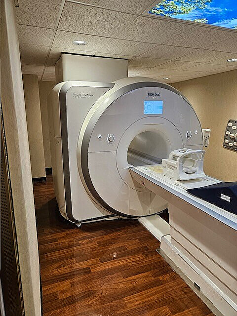 2017 Siemens Skyra FIT 3T MRI