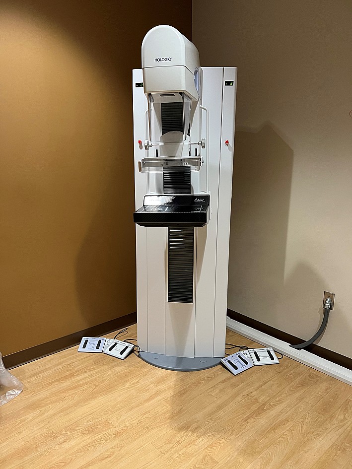 Hologic Selenia